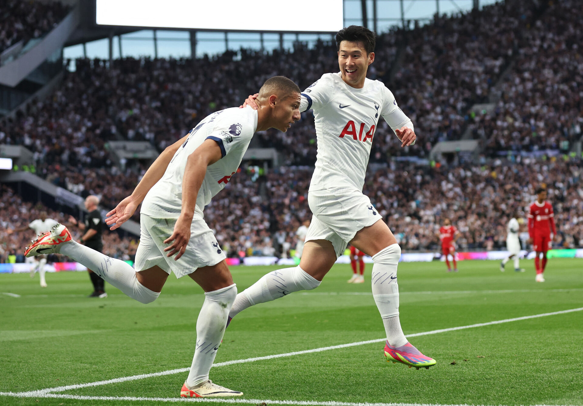 Tottenham bekræfter: Angriber opereret i lysken