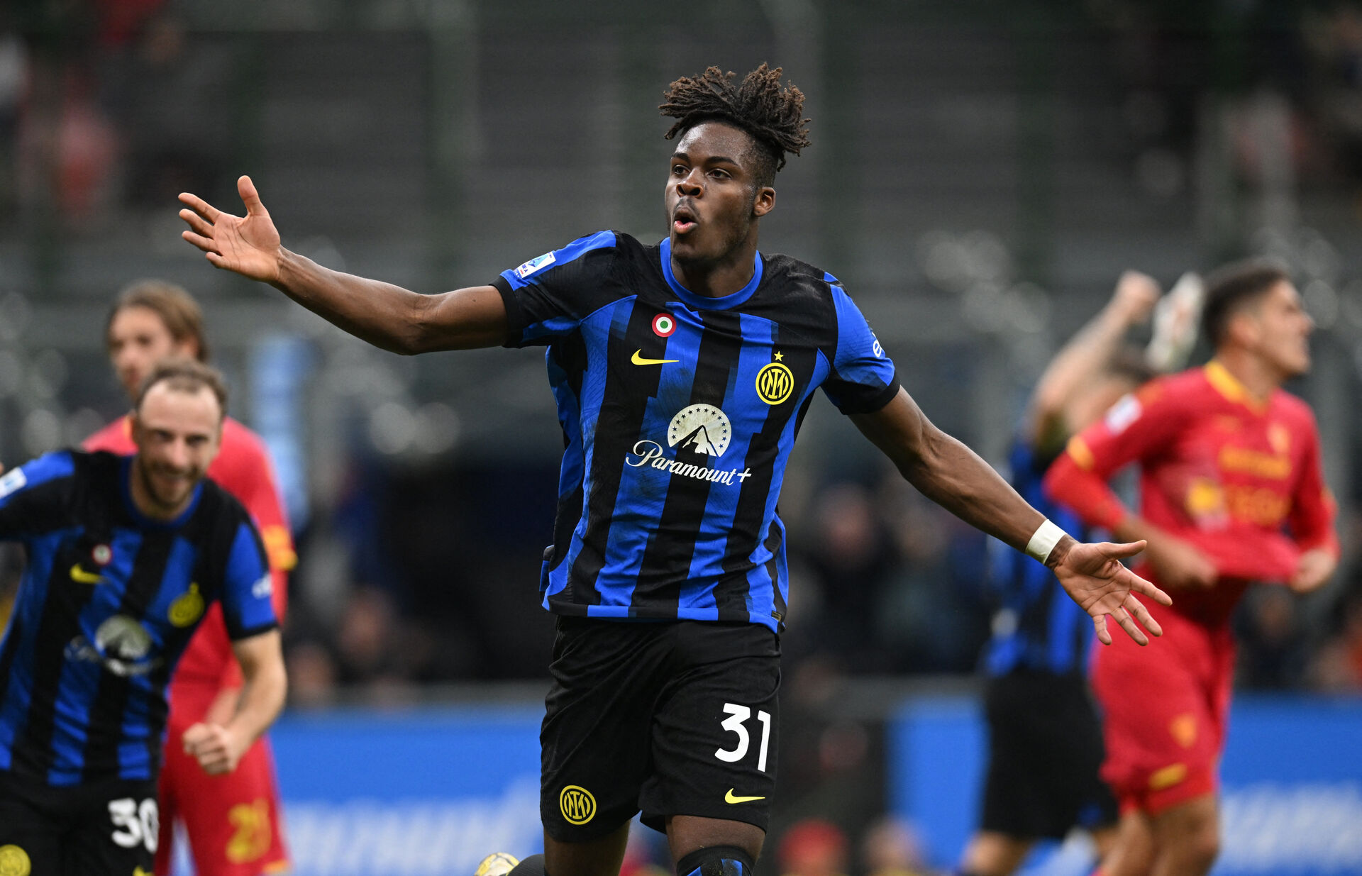 Yann Bisseck scorede sit første mål for Inter i kampen mod Lecce