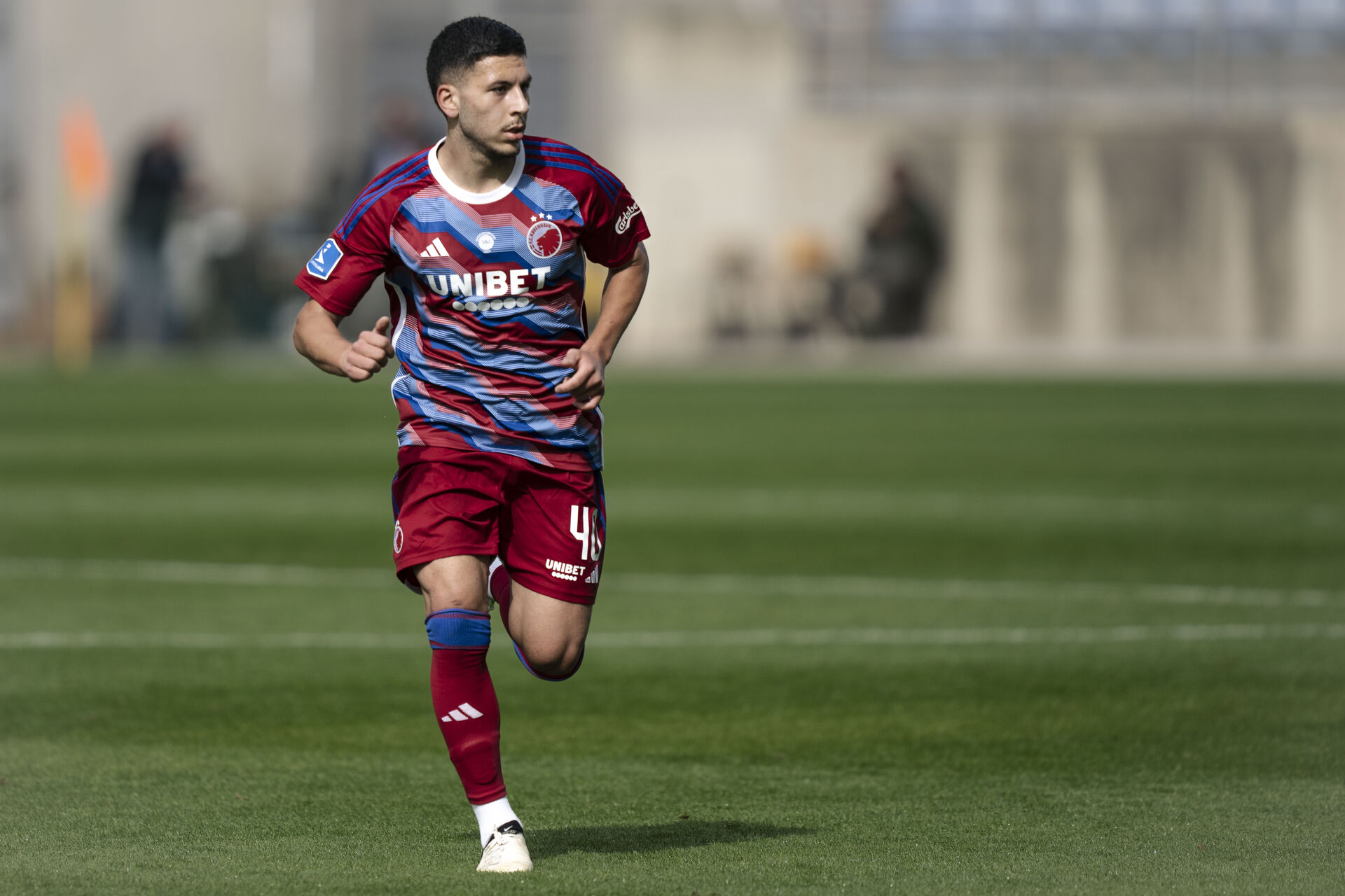 Medie: Manchester United scouter Roony Bardghji i Portugal