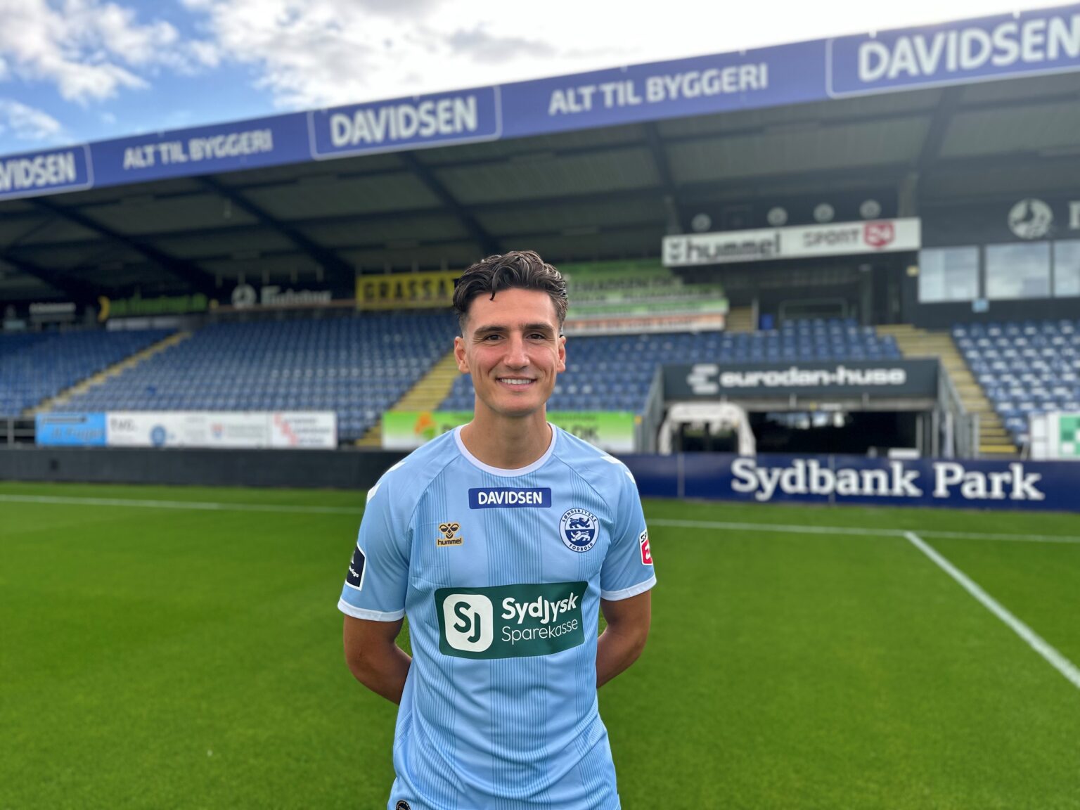 Lirim Qamili scorer sit første landskampsmål