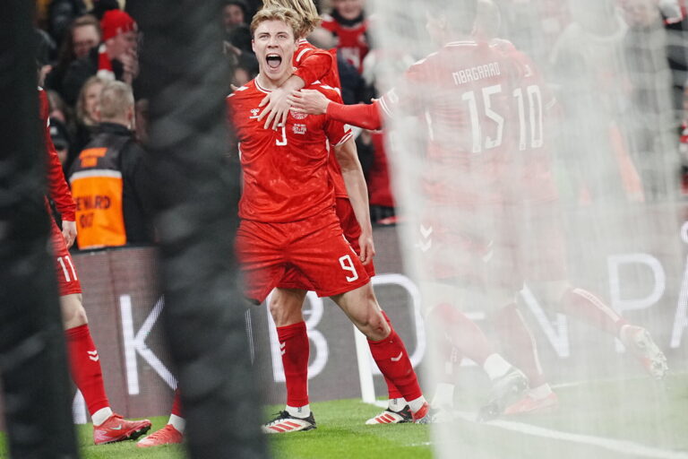 Højlund dedikerede jublescene: Ronaldo har haft stor betydning