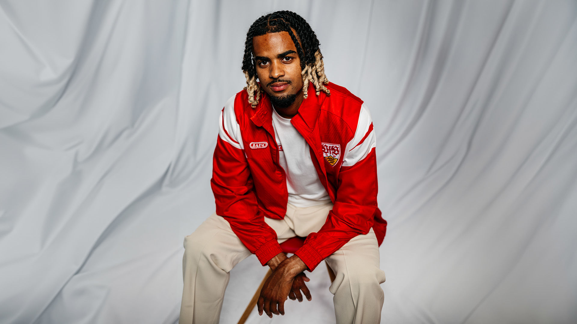 Stuttgart snupper den fransk højreback Lorenz Assignon i Rennes