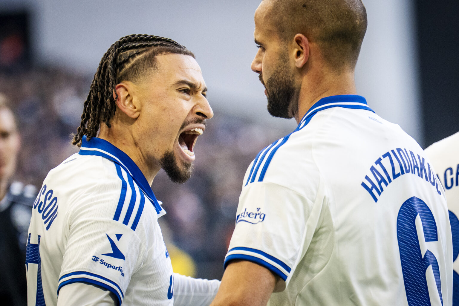 Måtte skilles ad efter derby: - Råbte i hovedet på ham