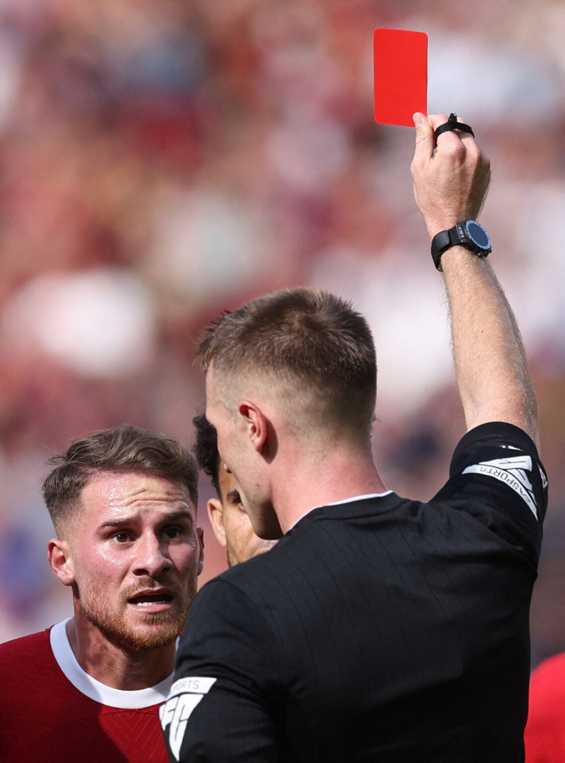 12 røde kort: Boliviansk kvartfinale kørte af sporet