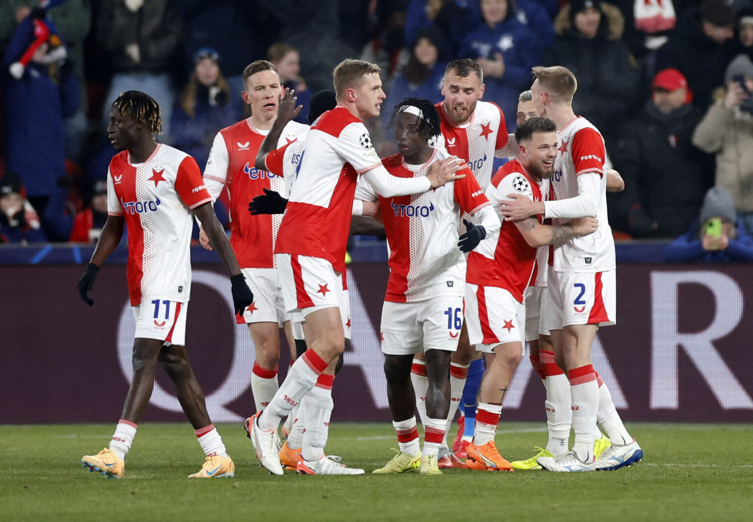 Barca overlever chokstart og tromler Slavia: Nu venter FCK