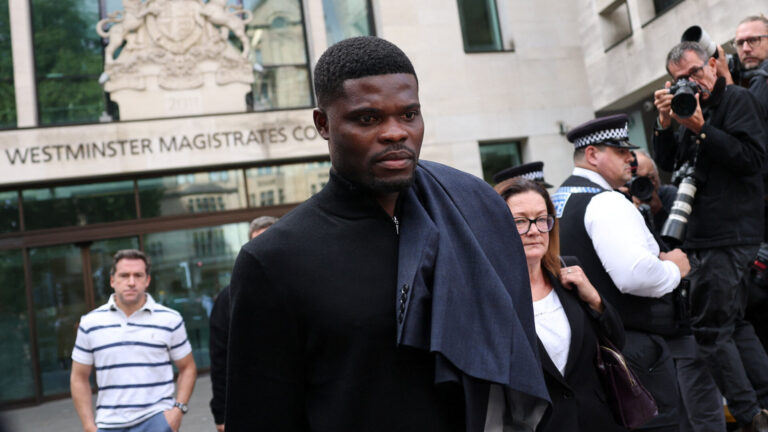 Bombe: Ghana-profil nægtet indrejse - misser første kamp